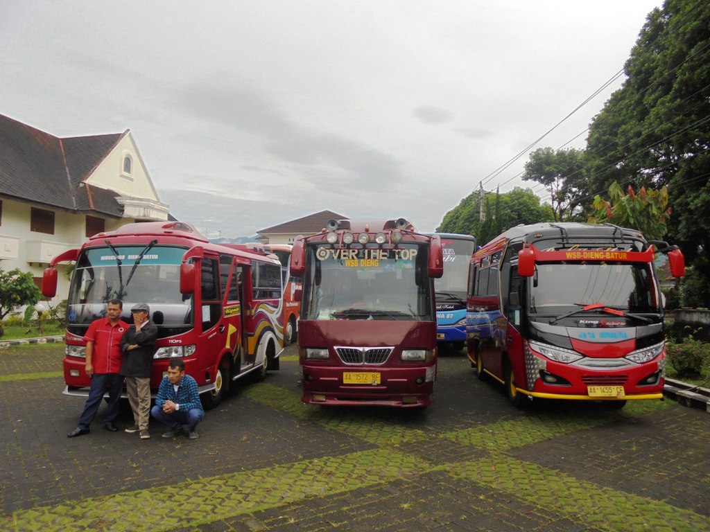 Sewa-Shuttel-Bus-Mikro-Dieng – Paket Wisata Dieng Wonosobo 2025